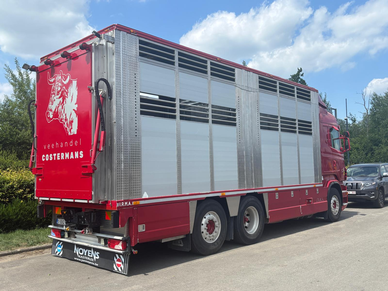 IRMA veelaadkast met 2 laadvloeren op Scania in Paal-Beringen › Jan ...